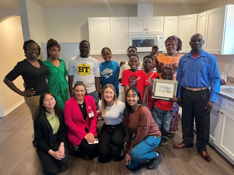 Volunteer - Habitat for Humanity Tampa Bay Gulfside